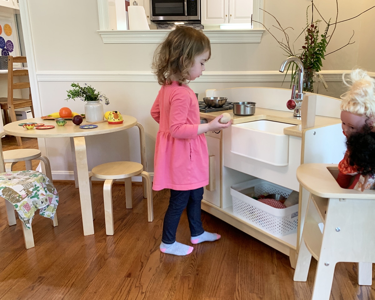 How to create a warm and welcoming environment for children in early ...