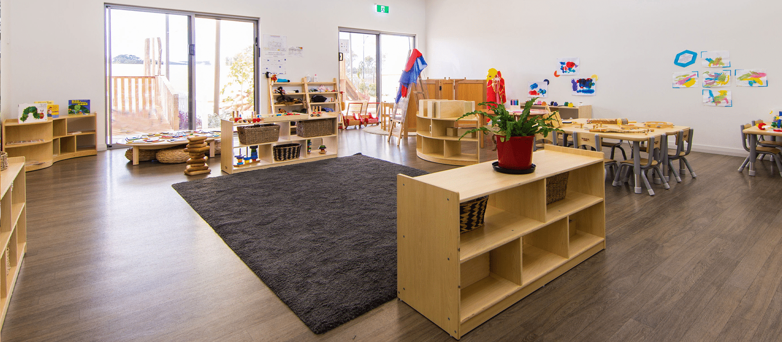 Creating a Cozy and Comfortable Montessori Reading Corner | XIHA Montessori